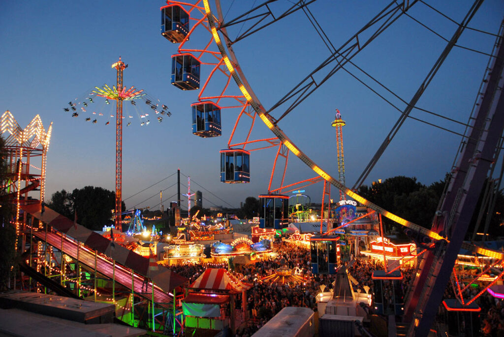 Financial Solutions, Corporate Loans, Commercial Insurance - PHOENIX Finance